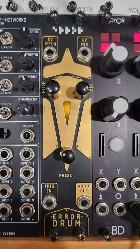errorinstruments Error Drum GOLD v1 - Black/Gold | Reverb