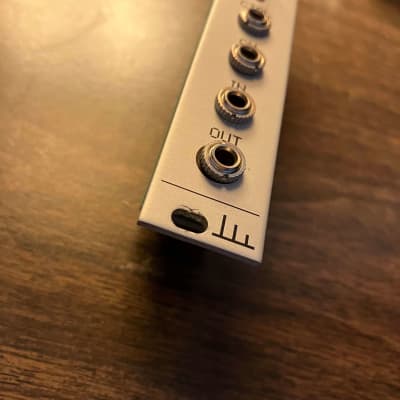 Transient Modules 1F Voltage Controlled Switch | Reverb