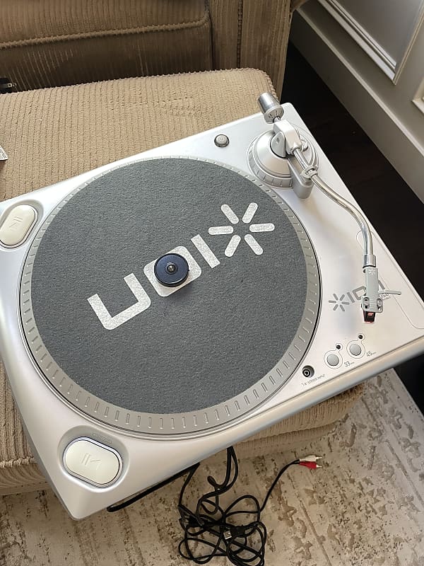 ION TTUSB Silver/Grey | Reverb