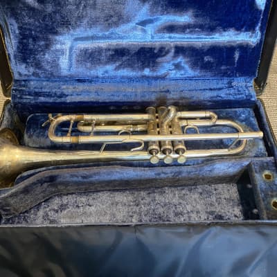 Bach Model 43 Stradivarius Professional Model Bb Trumpet | Reverb