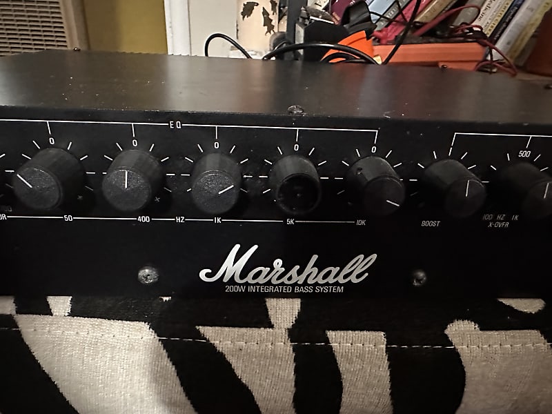 Marshall 3520 200-Watt Integrated Bass Amp | Reverb