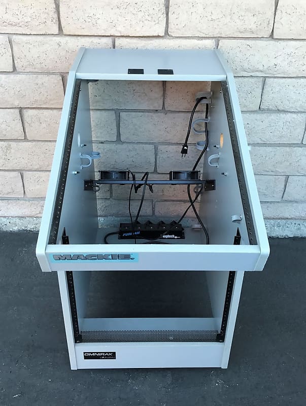 Omnirax CW30 Rolling Mixer / Rack Console | Reverb