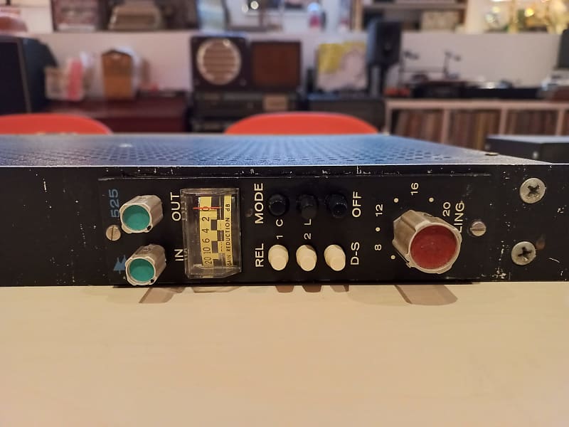 Vintage API 525 compressor/limiter - Big Meter | Reverb