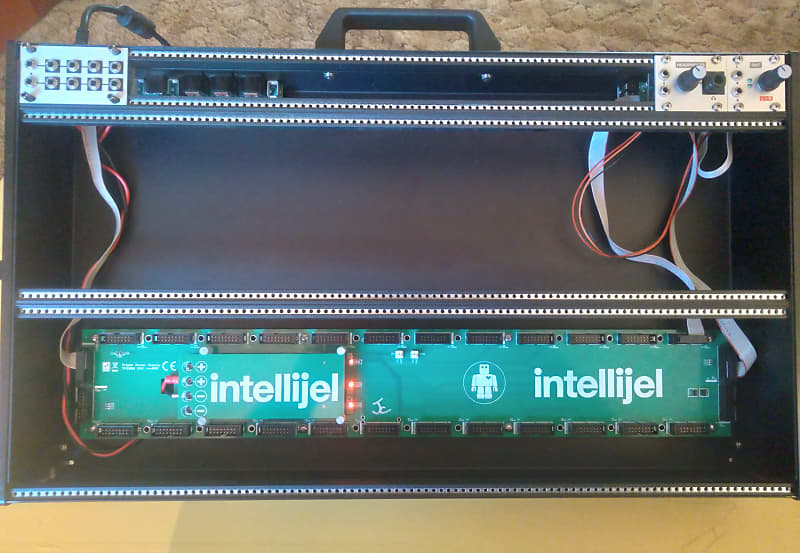 Intellijel 7U 104HP Performance Case | Reverb