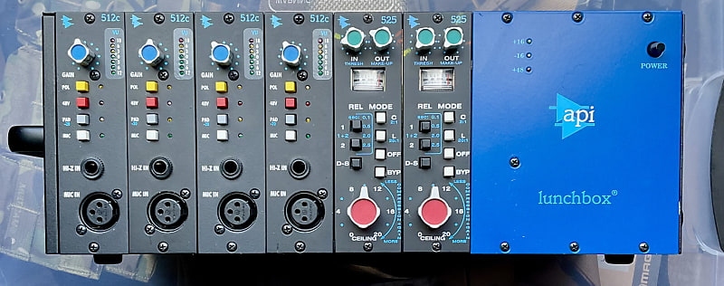 API Lunchbox with 4 API 512c preamps and 2 API 525 | Reverb