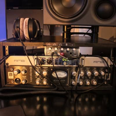 Avalon VT 737SP Black / Tube Preamp/Compressor/EQ | Reverb Deutschland