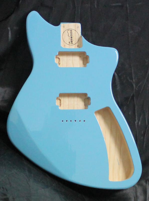 Meteora body daphne blue | Reverb