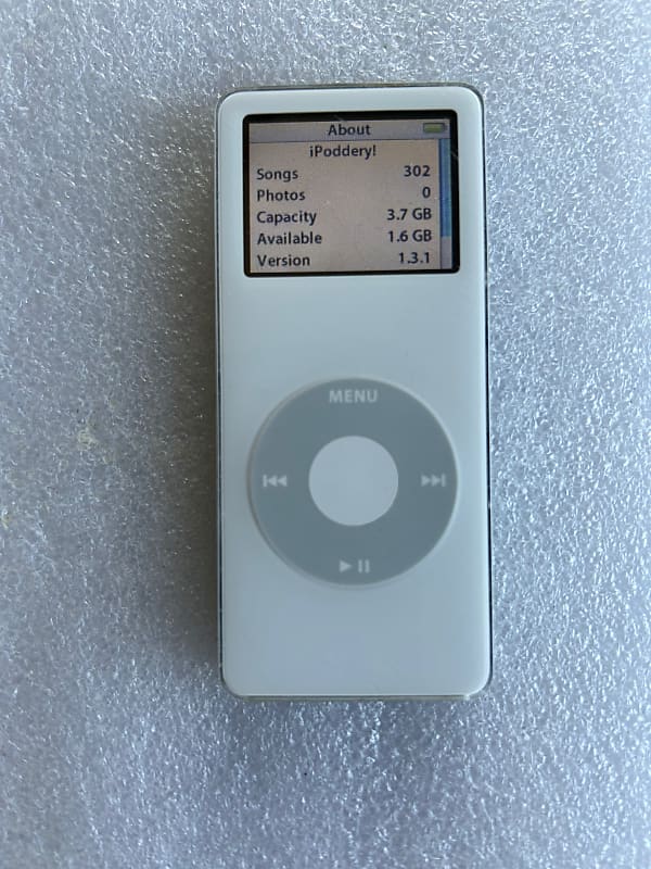 2005 Apple iPod classic nano 4GB - White New Battery, songs | Reverb