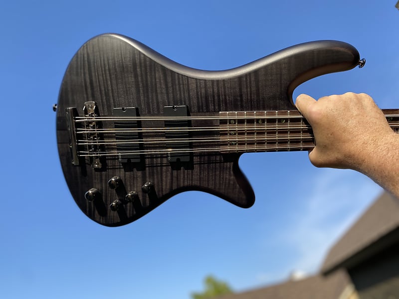 Schecter Stiletto Studio-8 Active 8-String Bass 2010s - | Reverb