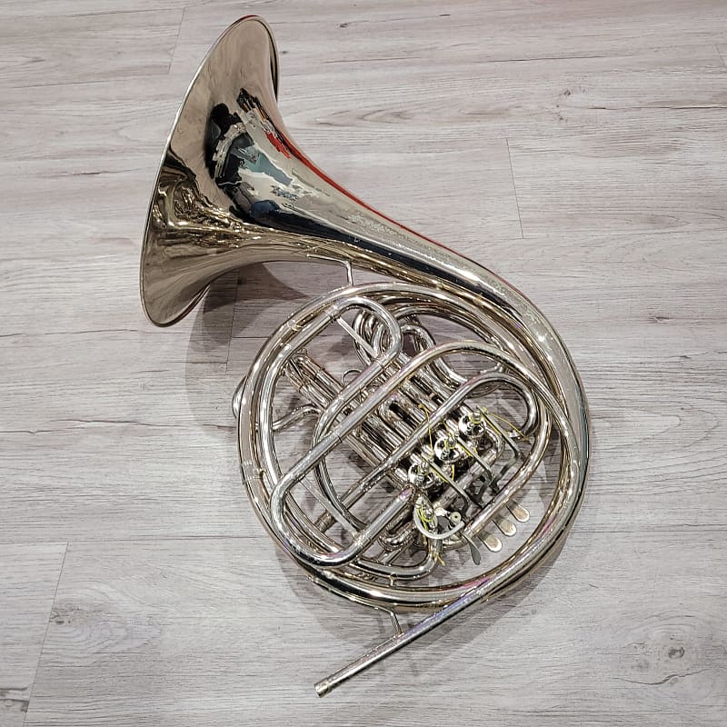 Conn 8D Double French Horn | Reverb