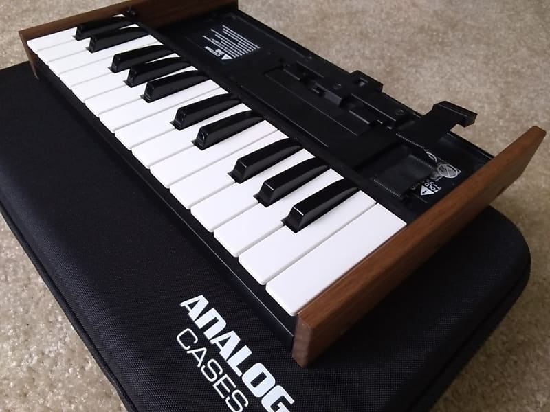 Roland K-25m with wood sides and case | Reverb