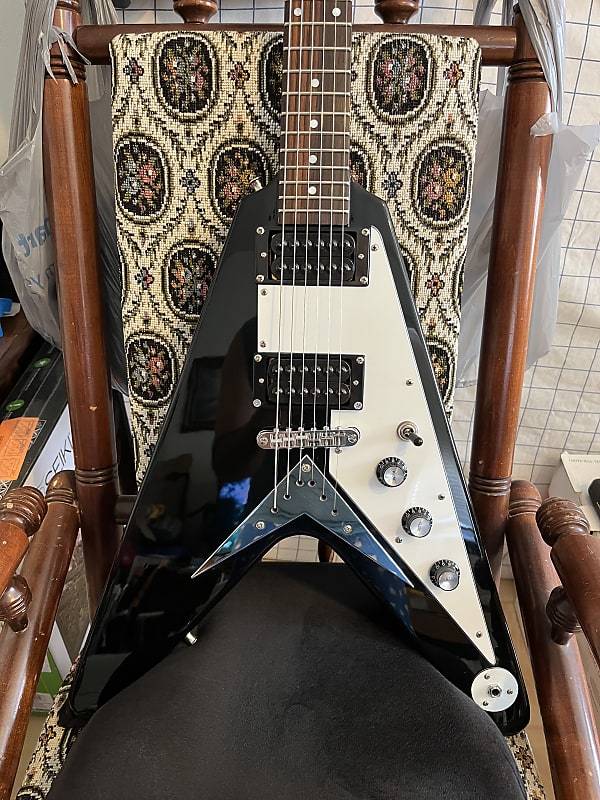 Spear Flying V, new Invader style pickups | Reverb