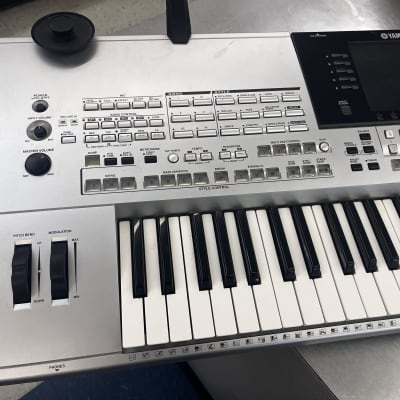 Yamaha Tyros 1 Keyboard Synth Workstation | Reverb