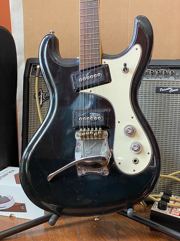 Mosrite Avenger - Black w white pick guard - 1960s/70s | Reverb