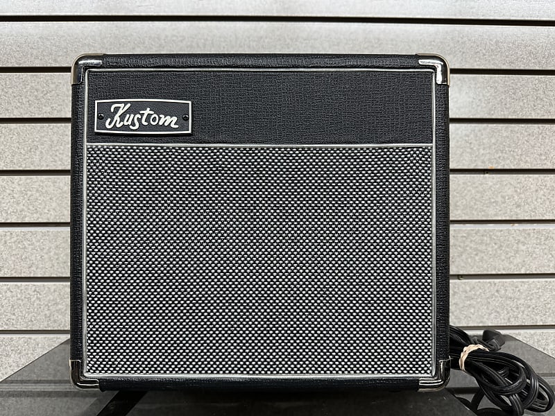 Kustom The Defender v5 2000's | Reverb Canada