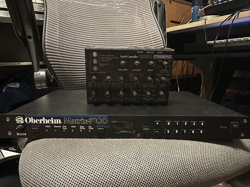 Oberheim Matrix 1000 Rackmount 6-Voice | Reverb Deutschland