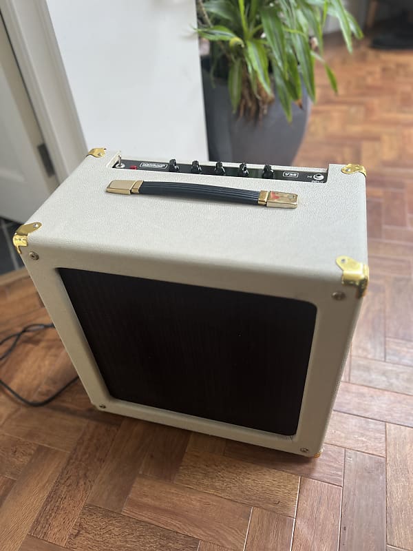 Matamp V28 2015 - Blonde, gold hardware | Reverb