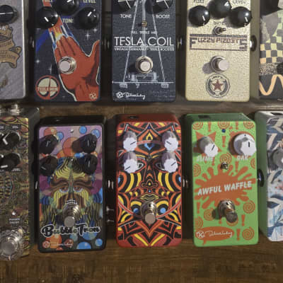 KEELEY FUZZY PIZDETS hand built and signed by Robert | Reverb Canada