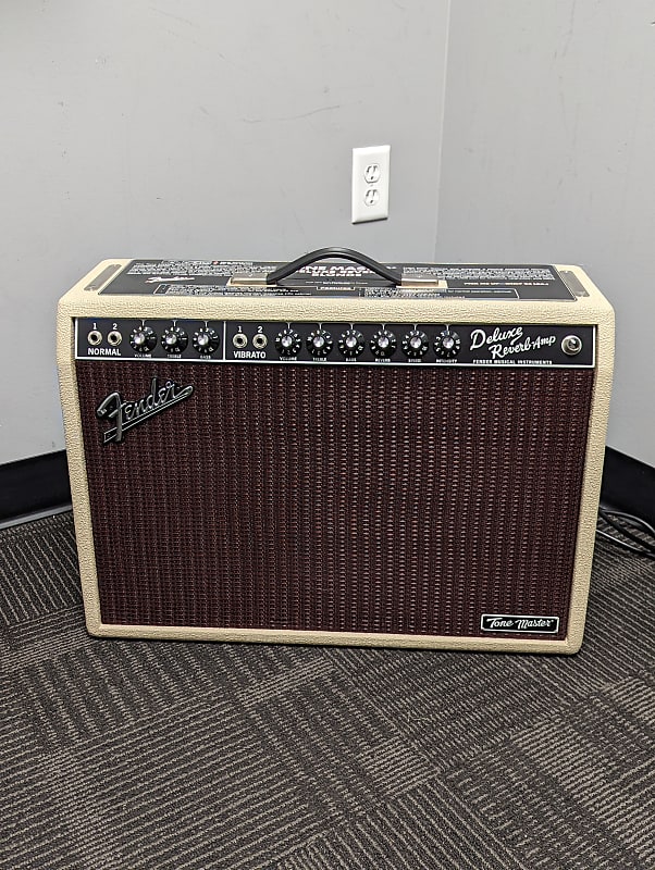 Fender Tone Master Deluxe Reverb 2-Channel 22-Watt 1x12" | Reverb