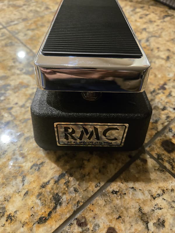 Real McCoy Custom RMC4 Picture Wah 2023 - Black and chrome | Reverb