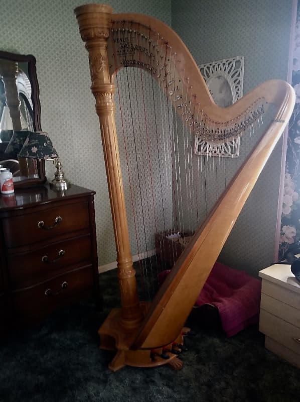 Venus Traditional Concert Harp | Reverb