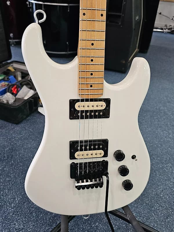 Kramer CLASSIC SERIES 2016 - WHITE | Reverb