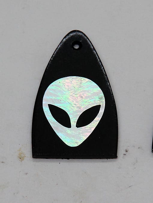 Truss Rod Cover with Alien Head Inlay 02 will fit PRS | Reverb