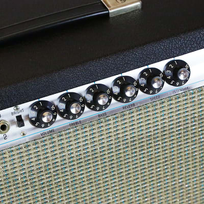 Fender 1971 Fender AA864 Vibrolux 1971 - Silverface, Export | Reverb