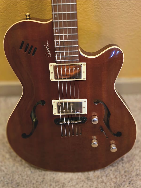 Godin Montreal w/ PIEZO Eq Sliders | Reverb