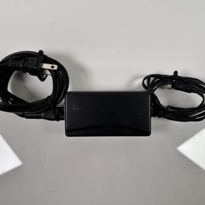 AVPro Edge AC-MX44 18Gbps True 4K/60 4x4 Matrix Switch z | Reverb