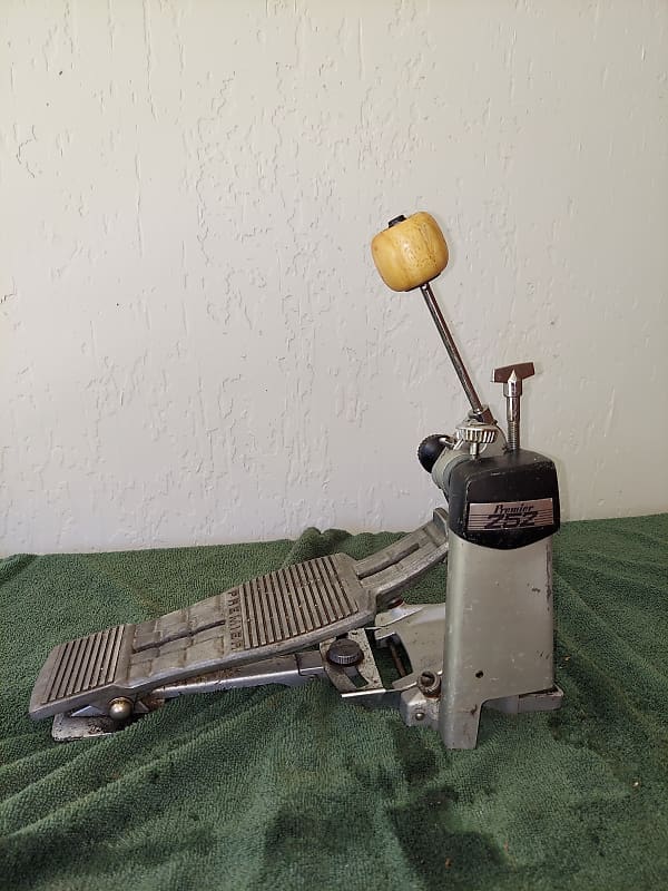 Premier 252 bass drum pedal 1970s - Silver/black | Reverb