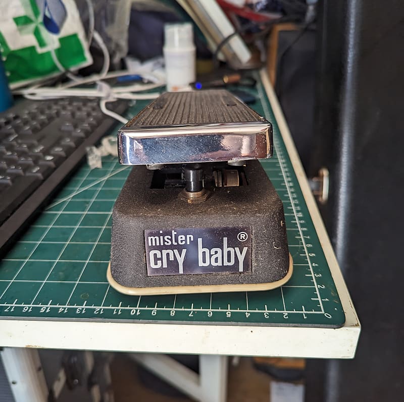 Jen Mister Crybaby Early 70s - Chrome and black powder case. | Reverb