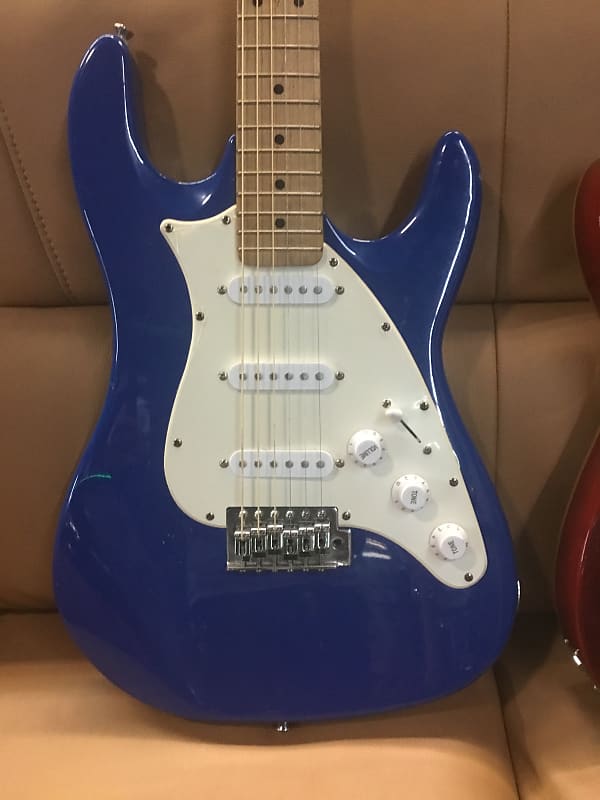 California Strat style | Reverb