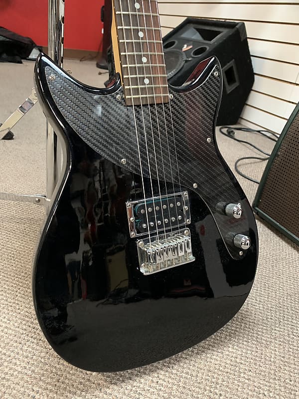 First Act ME415 Black w/ carbon fiber pickguard | Reverb