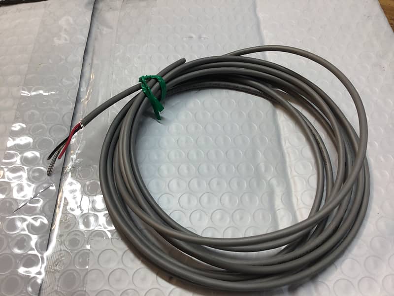 10ft 7315 22 gauge two conductor shielded wire | Reverb