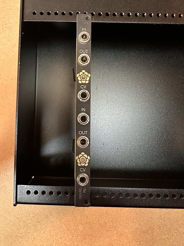 Meng Qi DPLPG (Dual Passive Low Pass Gate) Eurorack module | Reverb