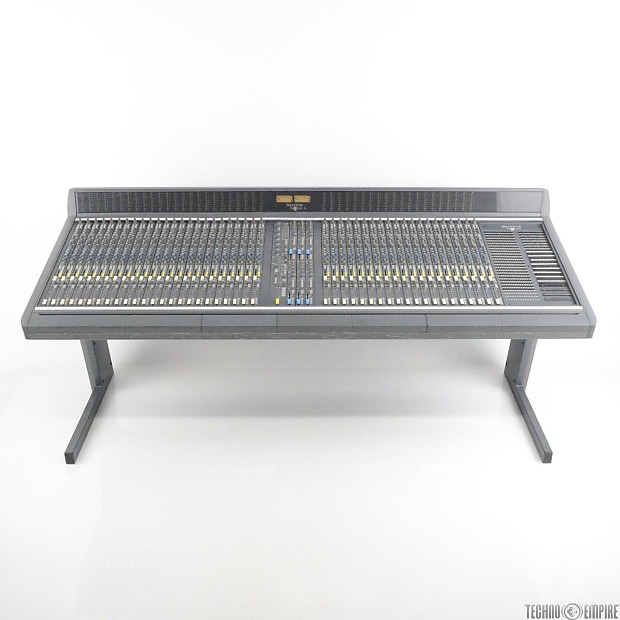 Soundcraft Sapphyre LC 44 Channel Input Mixer Console w/ | Reverb