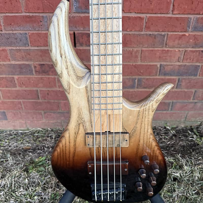 Zeline Custom BN5 Bass Guitar | Reverb