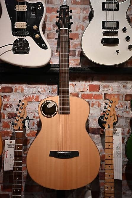 Walden Baritone Grand Auditorium Satin finish | Reverb UK