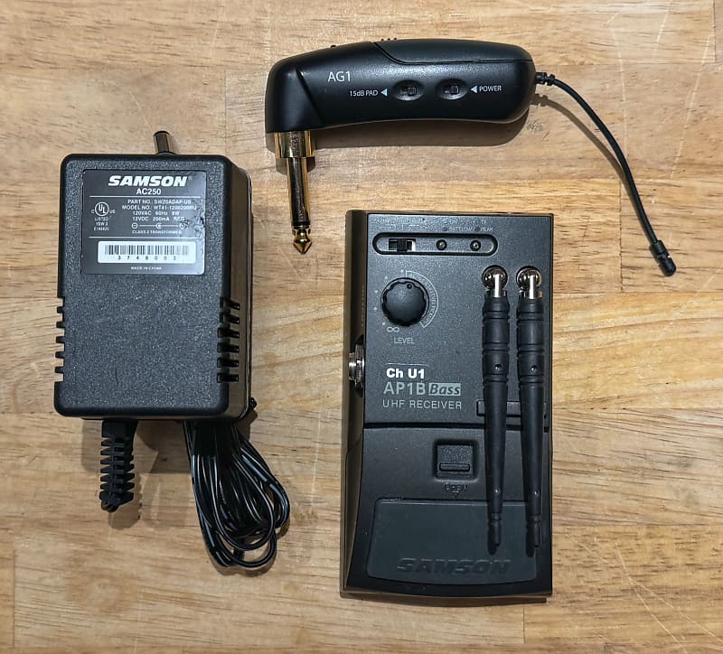 Samson Airline AP1B Bass Wireless System with Angled Plug | Reverb