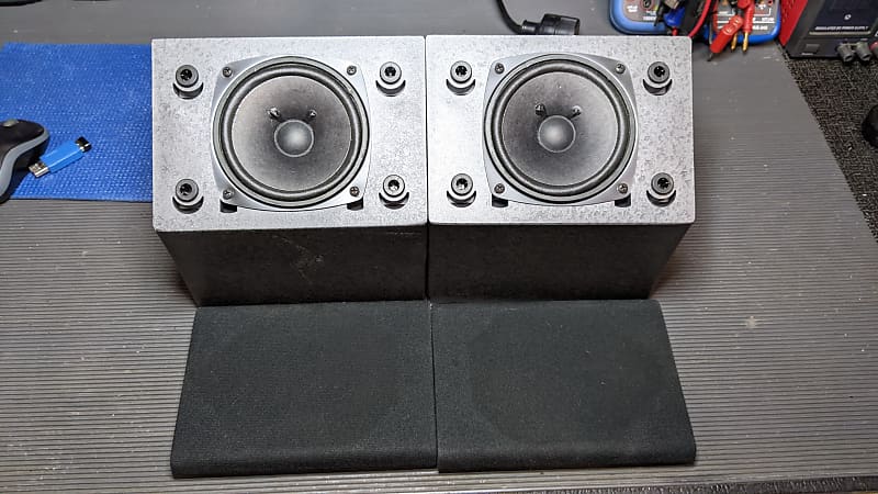 Pair of Zenith CV2000 Surround Speakers 16 ohm Made in USA | Reverb