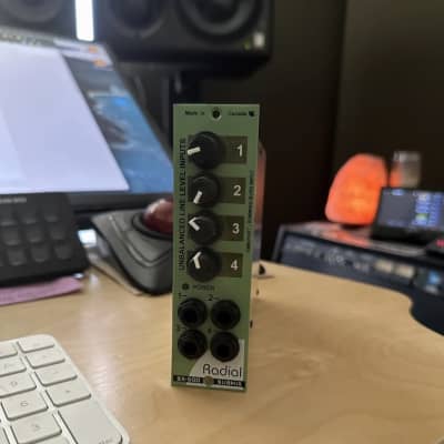 DIYRE PR502 is a 2-channel, high-current, 500-series chassis | Reverb