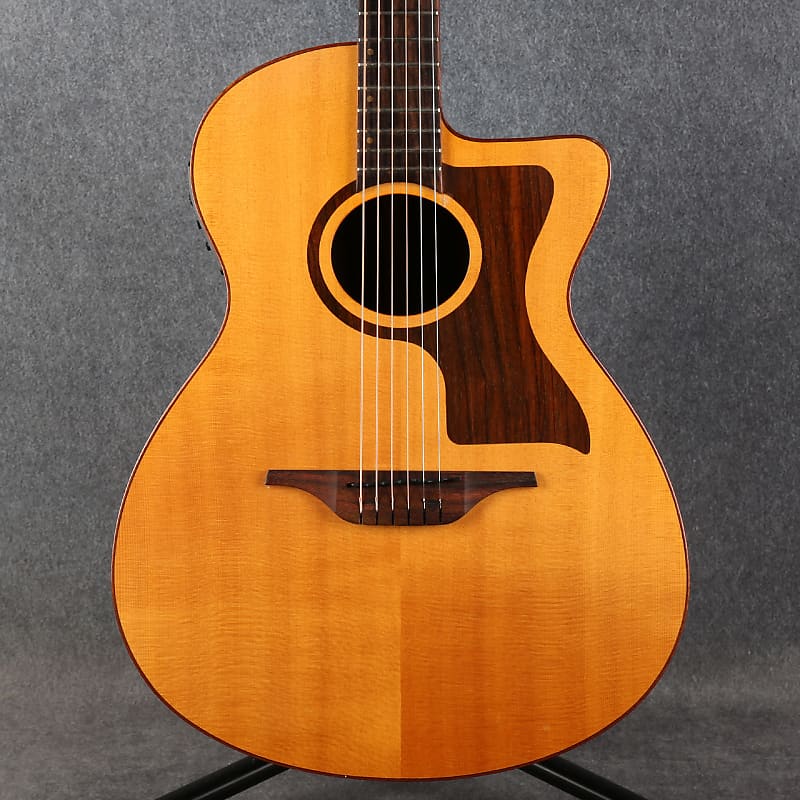 Layke Huron Electro Acoustic - Natural - 2nd Hand | Reverb