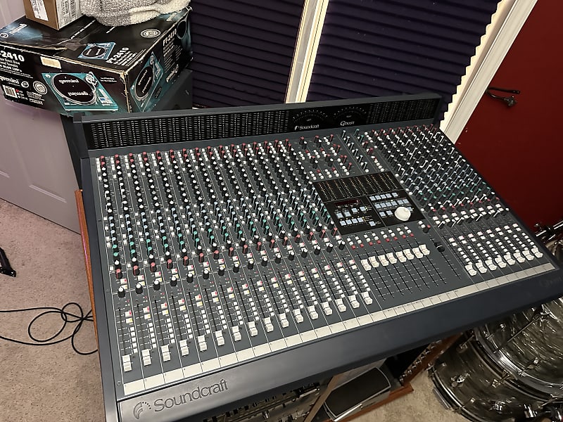 Soundcraft Ghost 8 24 channel analog mixer console mixing | Reverb