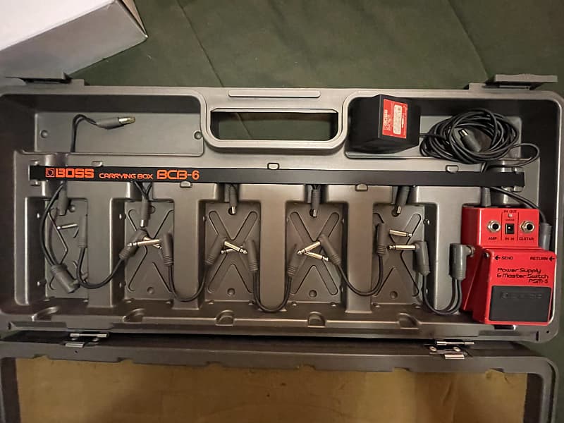 Boss PSM-5 with BCB-6 Pedalboard | Reverb