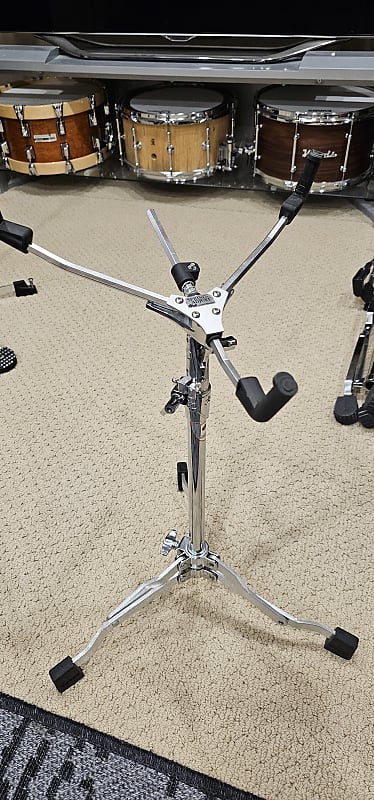 DW 6000 Ultralight Snare Stand | Reverb