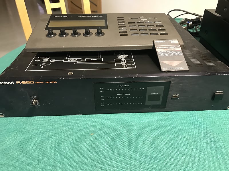Roland R 880 1975-1980 - BLACK | Reverb