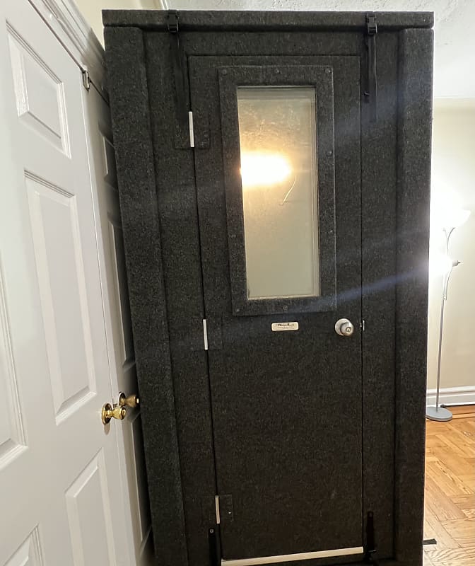 WHISPER ROOM DOUBLE WALLS [“3.5 X 5] MDL 4260 E Prof. Sound | Reverb