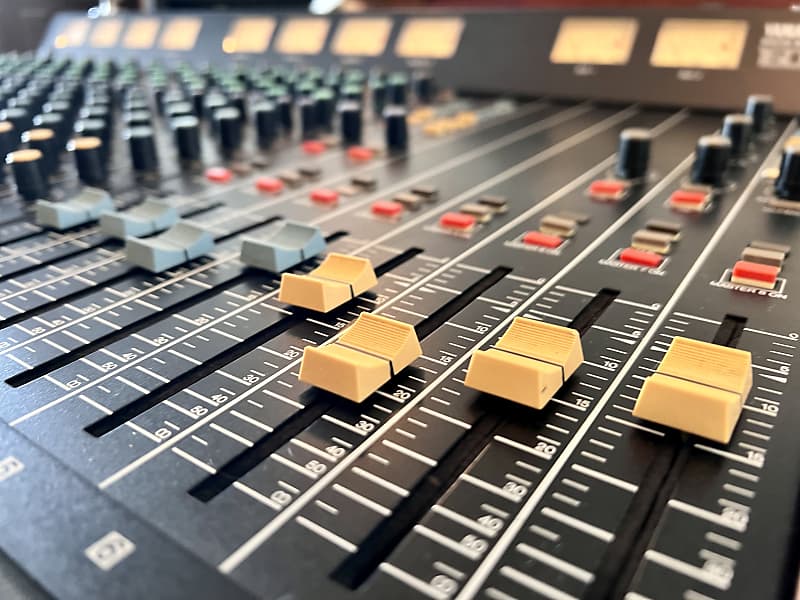 1982 Yamaha 1608M 1608-M vintage analog recording mixing | Reverb