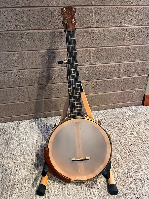 Hoyt C-Scale Banjo 2019 - Curly Maple | Reverb